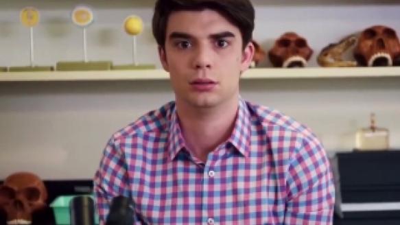 Alex Strangelove Movie Review | Common Sense Media
