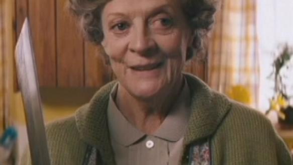 Keeping Mum Movie Review | Common Sense Media