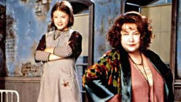Annie (1999) Movie Review | Common Sense Media