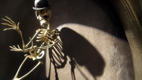 Tim Burton's Corpse Bride Movie Review | Common Sense Media