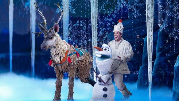 Frozen: The Hit Broadway Musical Movie Review | Common Sense Media