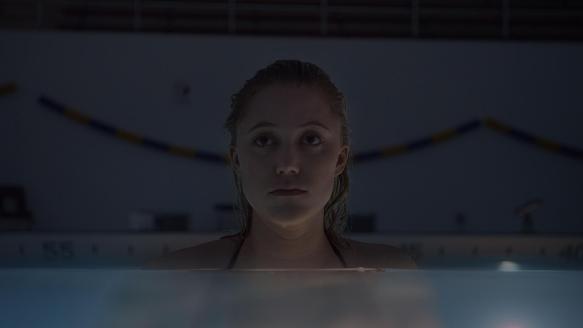 It Follows Movie Review | Common Sense Media