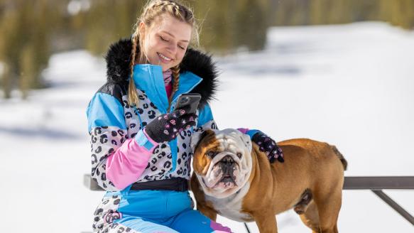 Powder Pup Movie Review | Common Sense Media