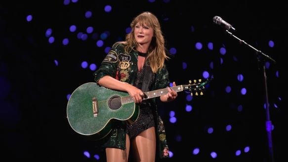 Taylor Swift: Reputation Stadium Tour Movie Review | Common Sense Media