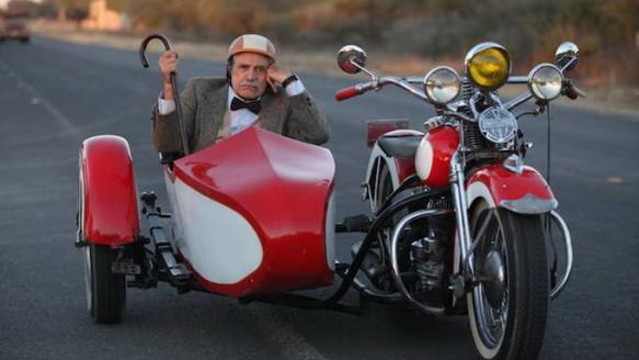 Un Padre No Tan Padre Movie Review | Common Sense Media