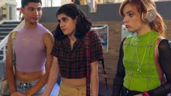 Heartbreak High TV Review | Common Sense Media