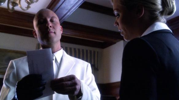 Smallville TV Review | Common Sense Media
