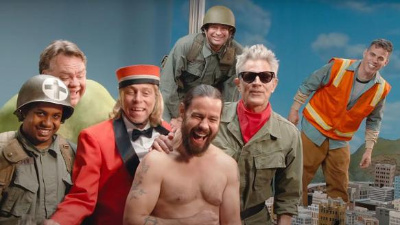 Jackass Forever Movie Review | Common Sense Media