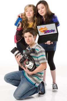 iCarly (2021) TV Review | Common Sense Media