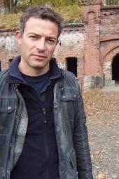 Solving History with Olly Steeds TV Review | Common Sense Media